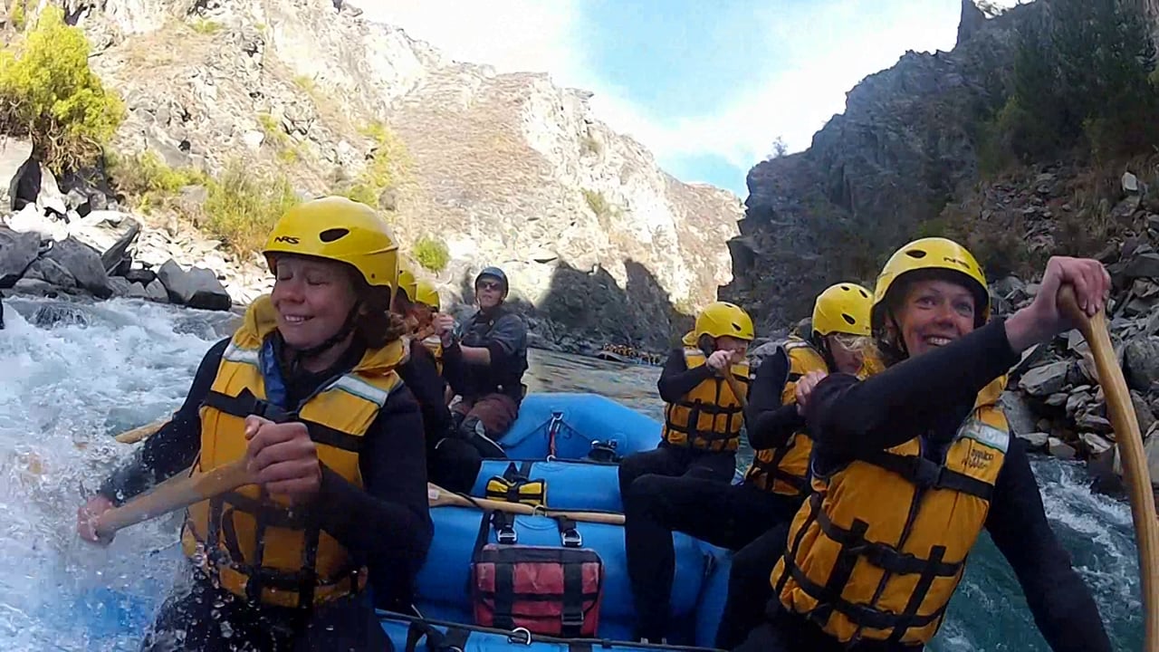 New Zealand – Queenstown Whitewater Rafting | aquasport.tv